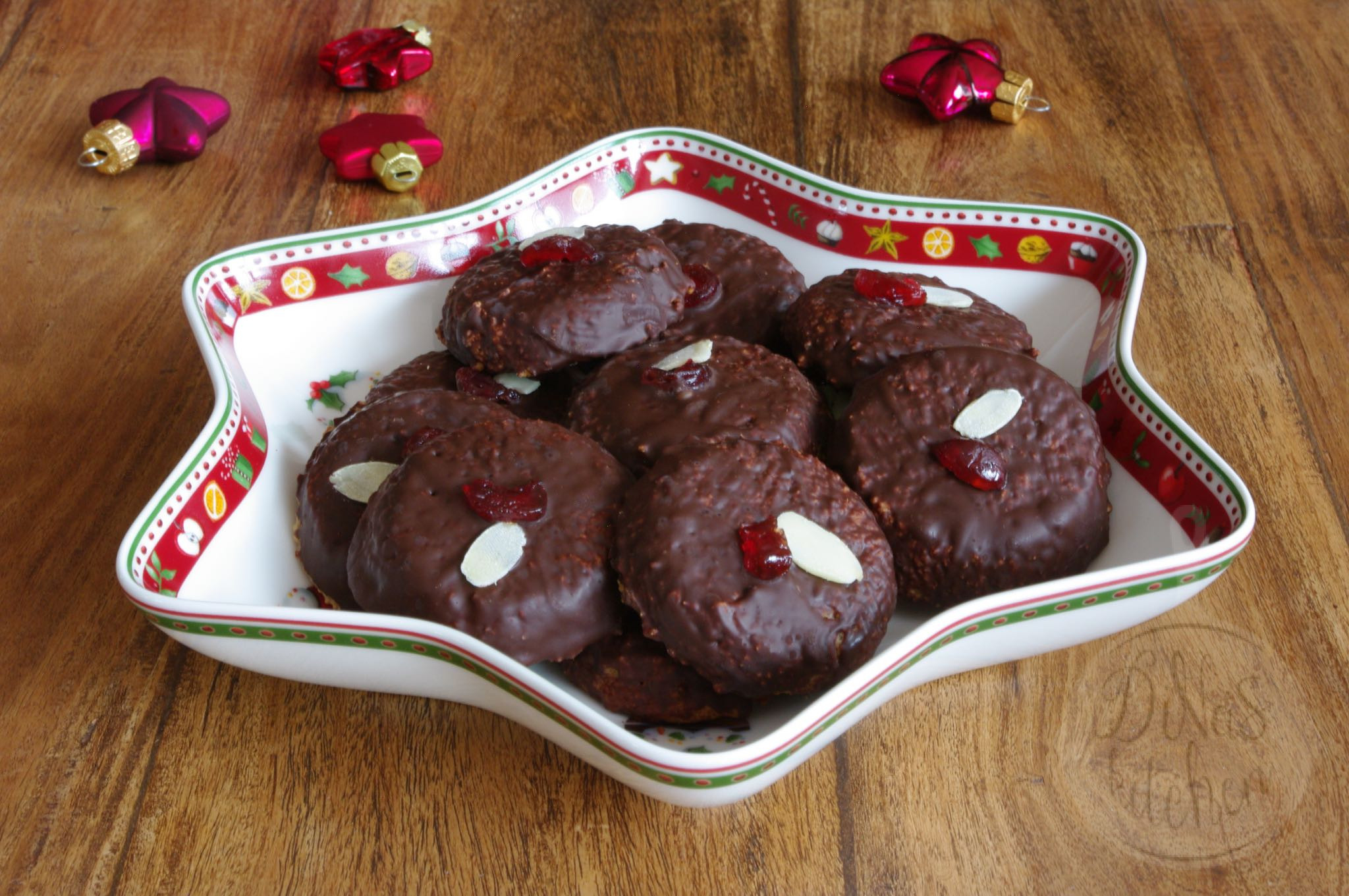 AUTHENTIC GERMAN LEBKUCHEN - https://dinas-kitchen.com